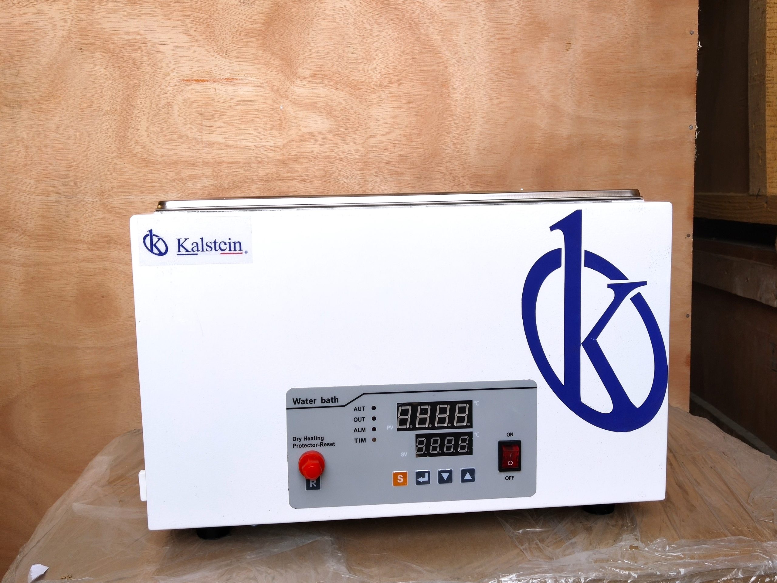 Water Baths, Circulators & Chillers - Kalstein